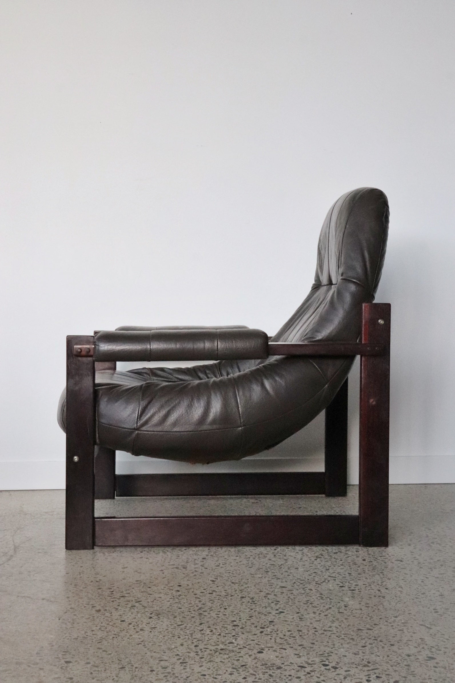 MP-163 "Earth" Chair By Percival Lafer – In The Comfort Of