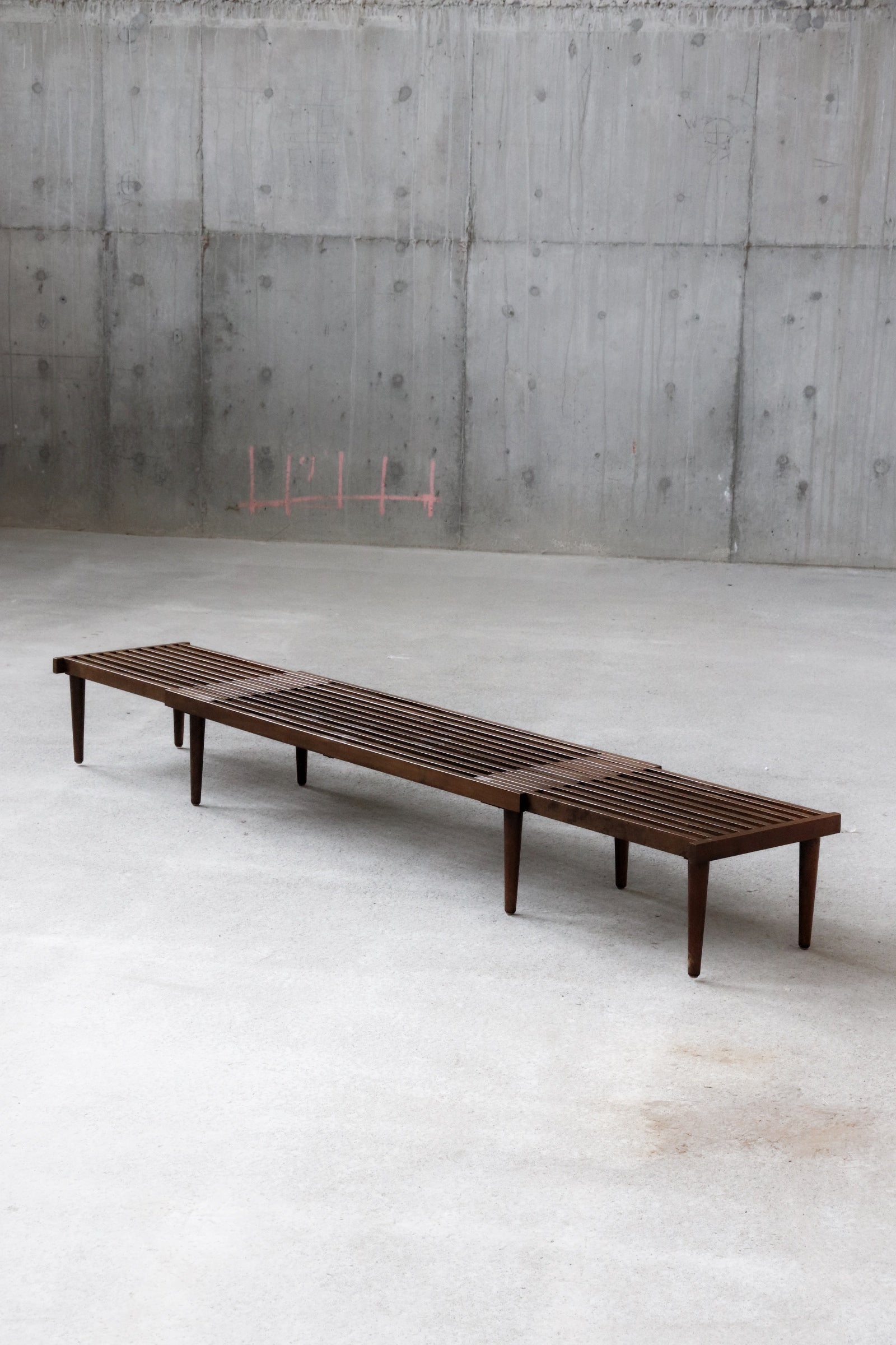 Mid Century Expandable Slatted Bench – In The Comfort Of